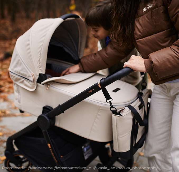 How to dress your child for autumn and winter walks?